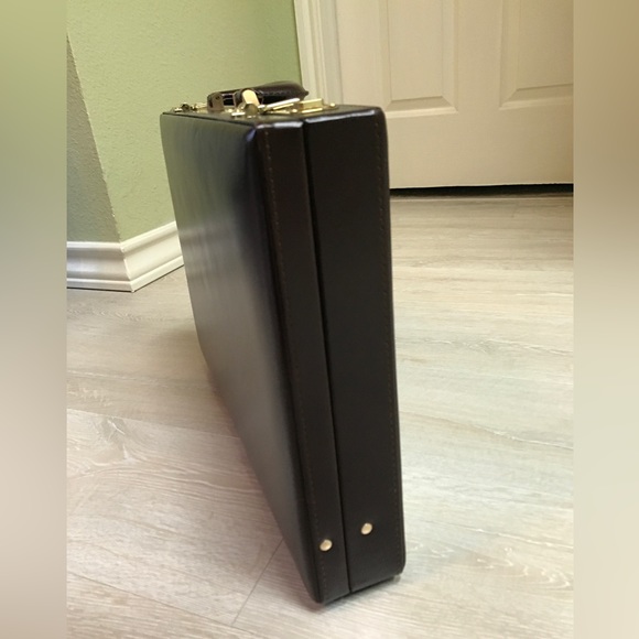 presto lock | Bags | Vintage Brown Presto Lock Executive Leather ...